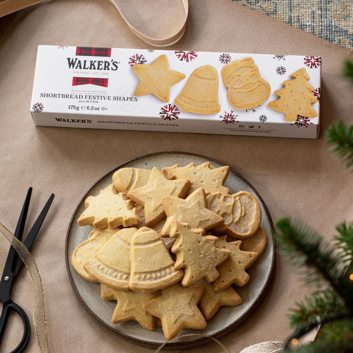 Walkers Shortbread Festive Shapes Shortbread Holiday Box 6.2 oz ...